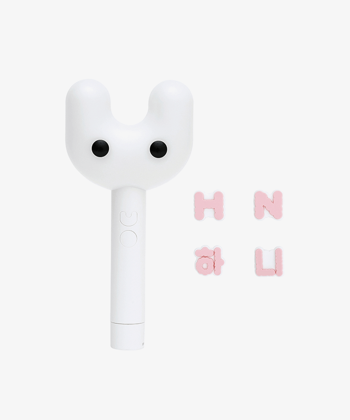 NewJeans • ‘Binky Bong’ Official Lightstick – Kpop Moon